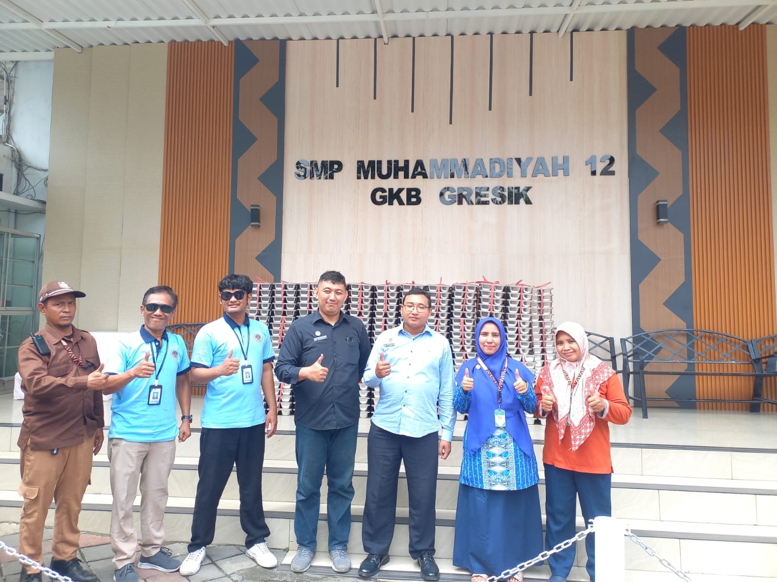MBG Hari Pertama di Spemdalas Berjalan Tertib dan Lancar